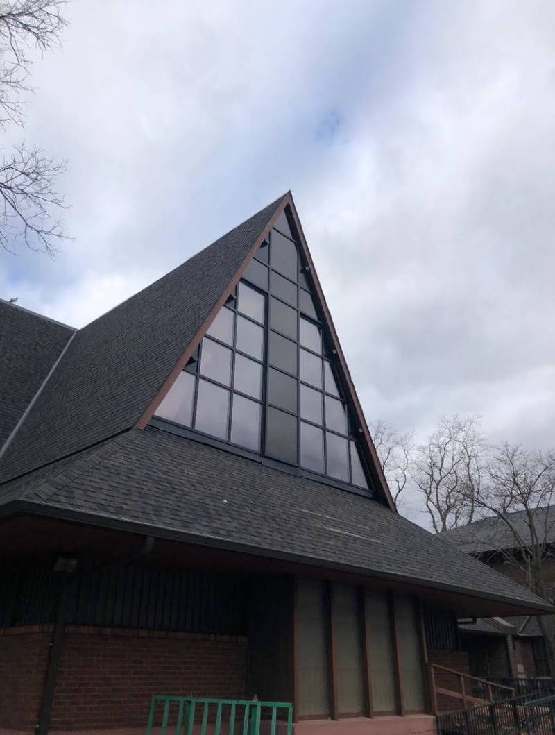 Custom Curtain Wall System - Northview Canada Inc